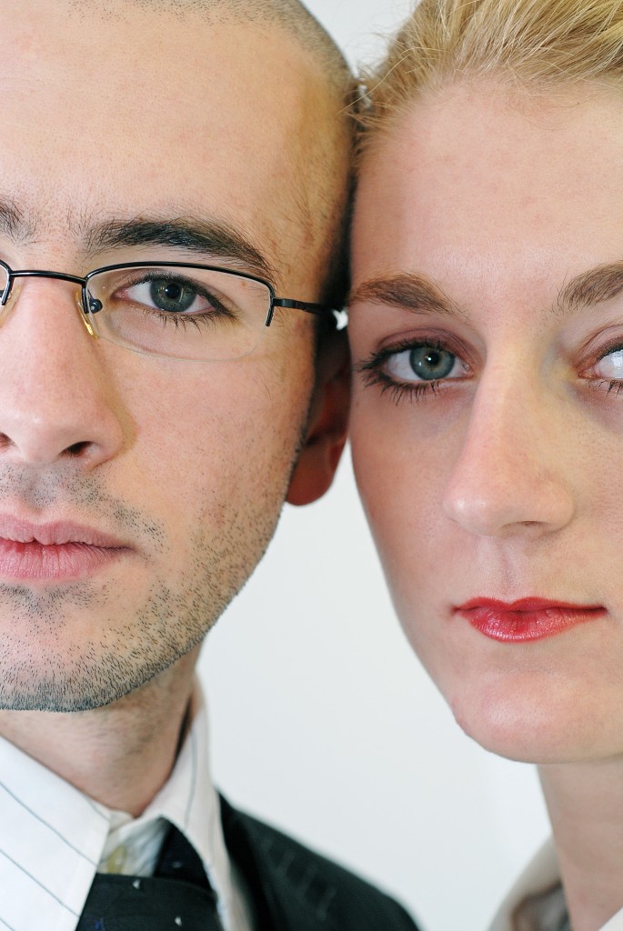 Intimacy Fosters an Enhaced Ability to Decode Facial Expressions